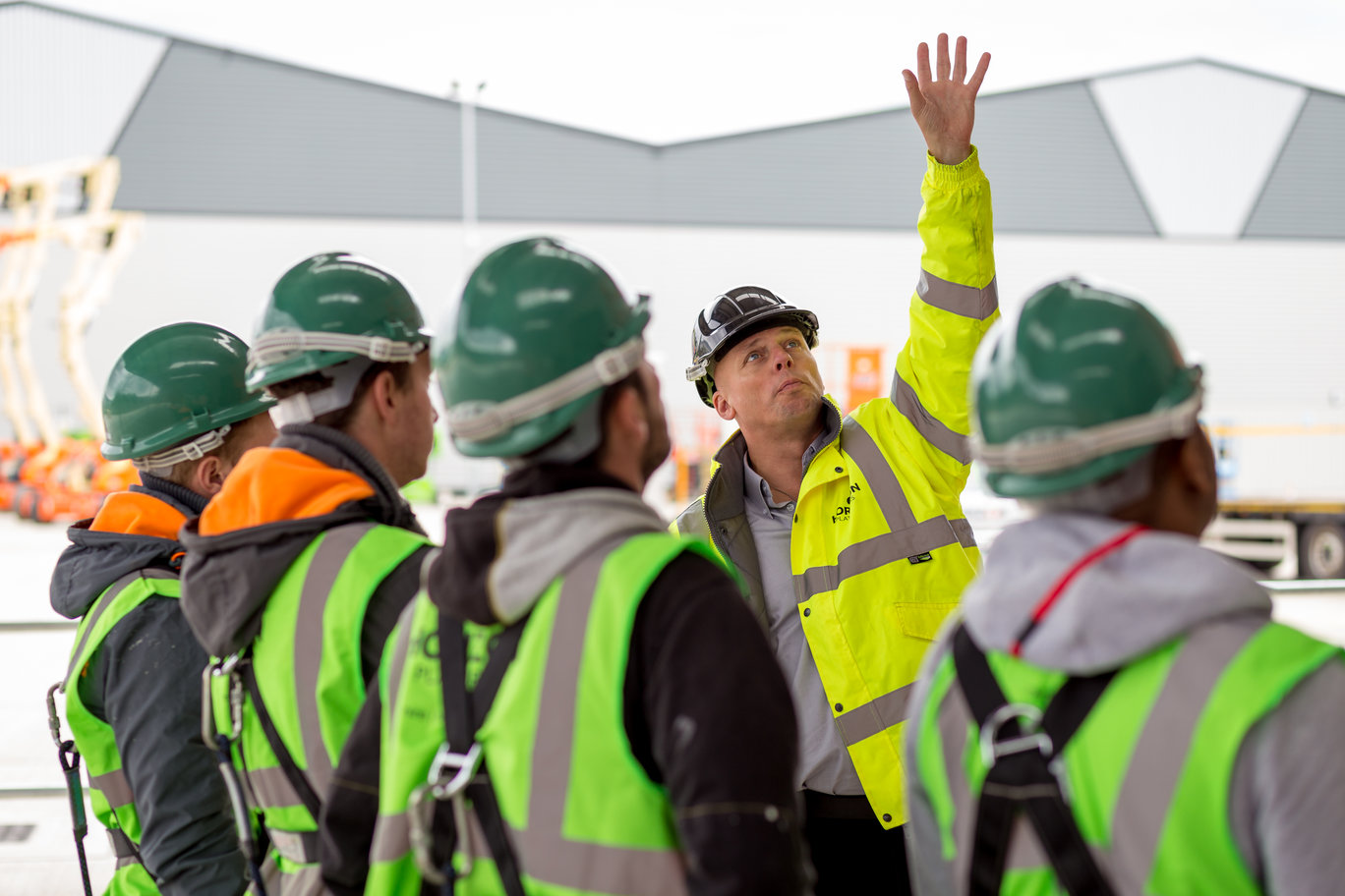 MEWP Harness Requirements When Working From Height | Horizon Platforms